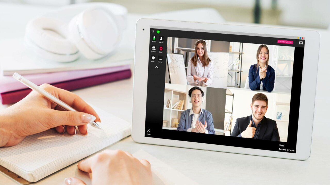 Roundtables and Panels | Carrier Media